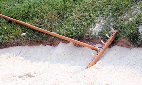 footprints in the bunkers!!! - Rules of Golf and Etiquette - GolfWRX